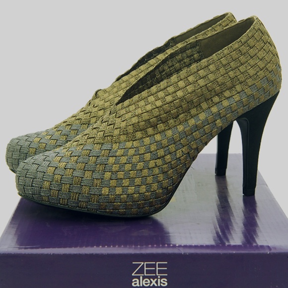 Zee Alexis | Shoes | Zee Alexis Cassandra Pump | Poshmark